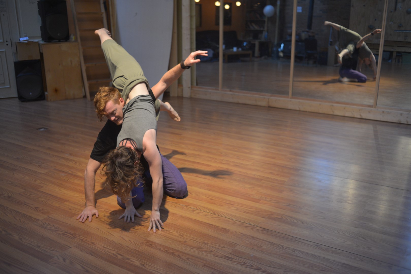 Private Contact Improvisation Lessons - CI Groundswell